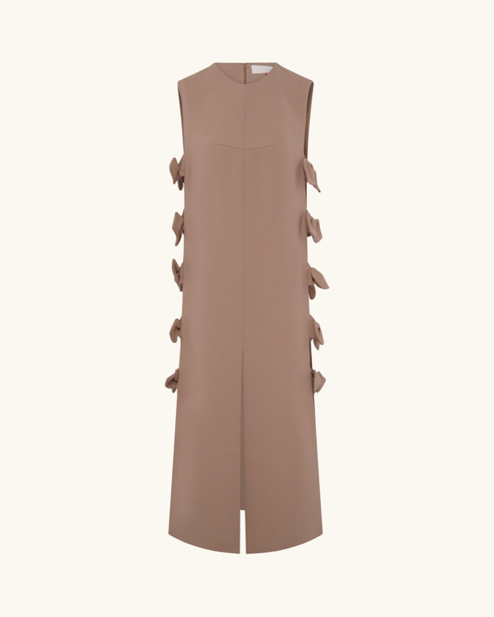 VERUSHKA DRESS in sand – RACIL